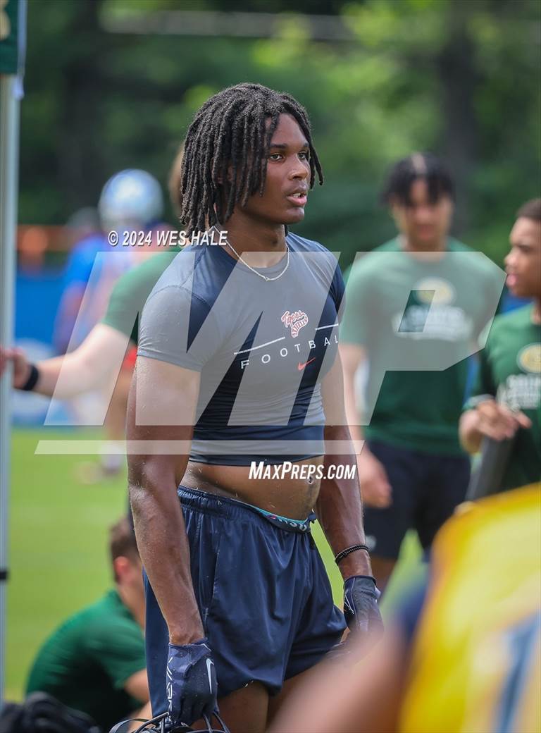 Photo 9 in the South Panola vs Olive Branch (U of Memphis 7v7) Photo ...