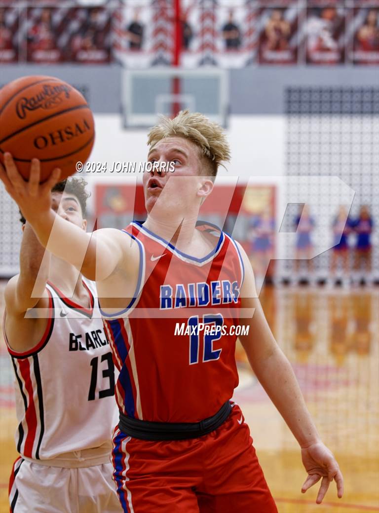 Photo 61 in the Spencerville vs. Wayne Trace (OHSAA Division 3 Region 10 District Semi Final ...