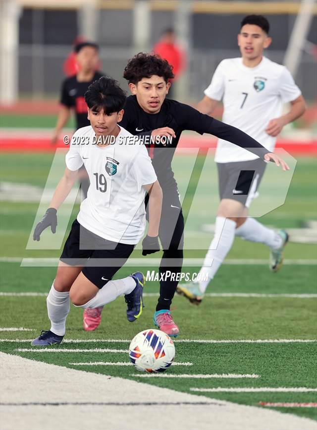 Photo 11 in the Pioneer Valley @ Santa Maria (CIF CCS D2 Final) Photo ...
