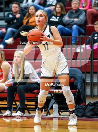 Photo 1 in the Lindsay vs. Honey Grove (UIL 2A Bi-District Playoff ...