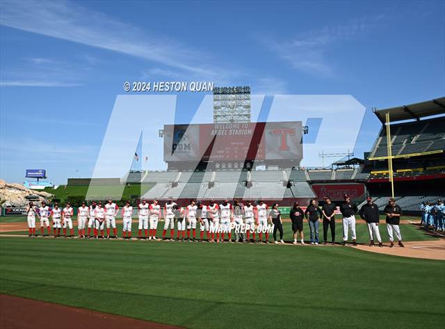 Photo 9 in the San Clemente vs. Corona del Mar (Halo Classic) Photo ...