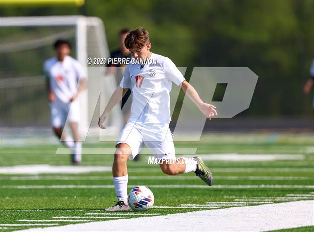 Photo 1 in the Kellam vs Hayfield (VHSL Class 6 Semifinal) Photo ...