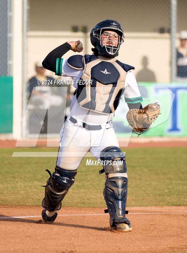 Photo 4 in the Alonso @ Sumner Photo Gallery (213 Photos)