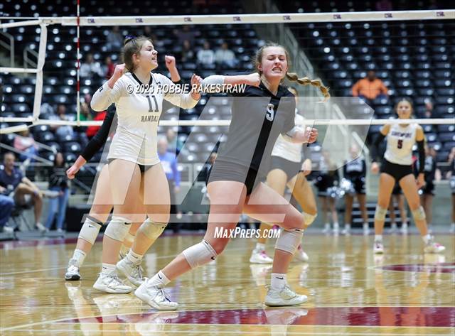 Photo 72 in the Davenport vs. Randall (UIL 4A Volleyball Final) Photo Gallery (256 Photos)