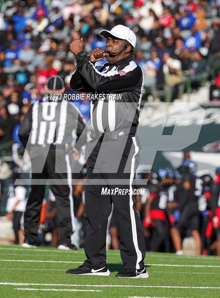 Photo 1 in the North Crowley vs. Duncanville (UIL 6A D1 Semifinal ...