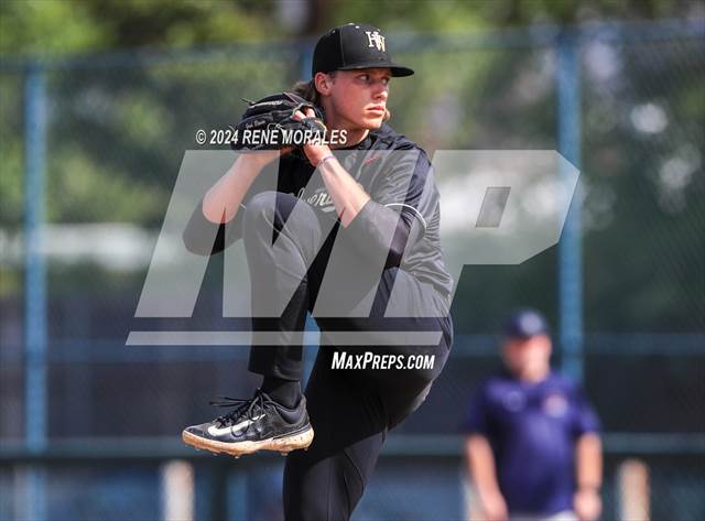 Photo 18 in the Chaminade vs Harvard-Westlake Photo Gallery (205 Photos)