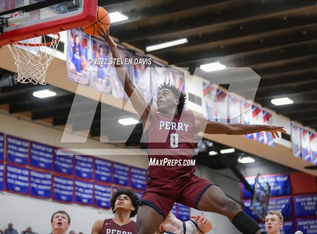 Photo 32 in the Perry @ Olympia Photo Gallery (62 Photos)