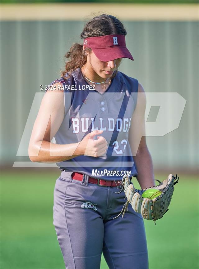 Photo 5 in the Heights @ Kingwood (UIL Softball 6A Region 3 Regional ...