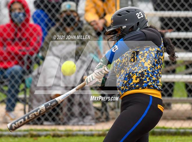 Malia Iwai's Full-Size Photos