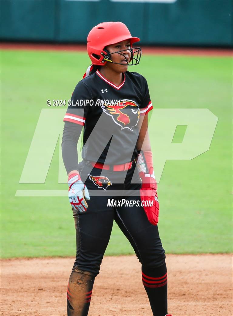 Photo 1 in the Melissa vs. Harlingen South (UIL 5A Softball Final ...