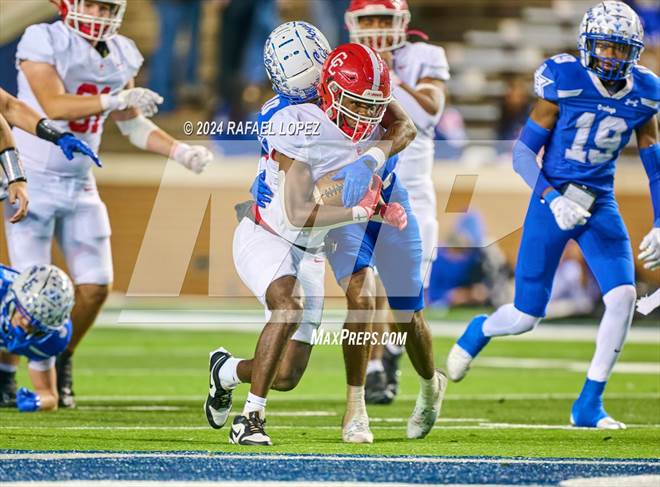 Photo 78 in the Columbus vs. Edna (UIL 3A D1 Football Semifinal) Photo ...