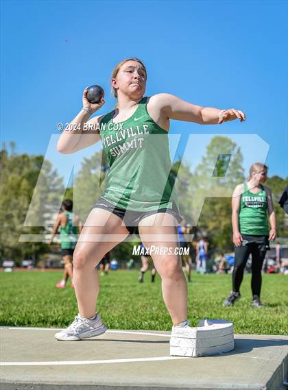Fr: AAA 2A-1 District Meet (Shot Put) Thumbnails