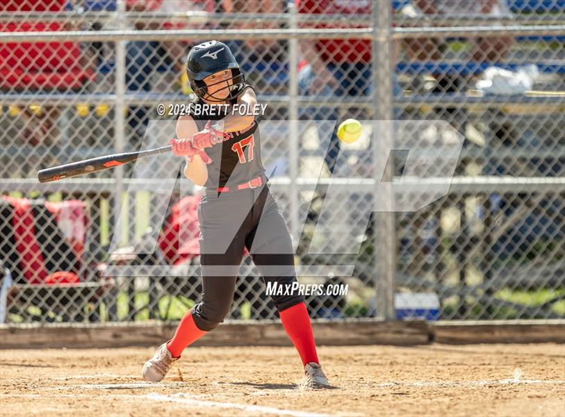 Photo 8 in the Skutt Catholic vs. Scottsbluff Photo Gallery (105 Photos)