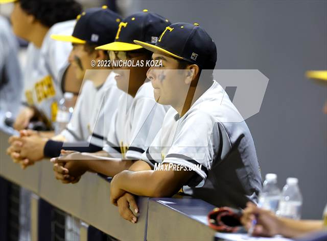 Photo 454 in the Bosco Tech vs. Verbum Dei Photo Gallery (488 Photos)