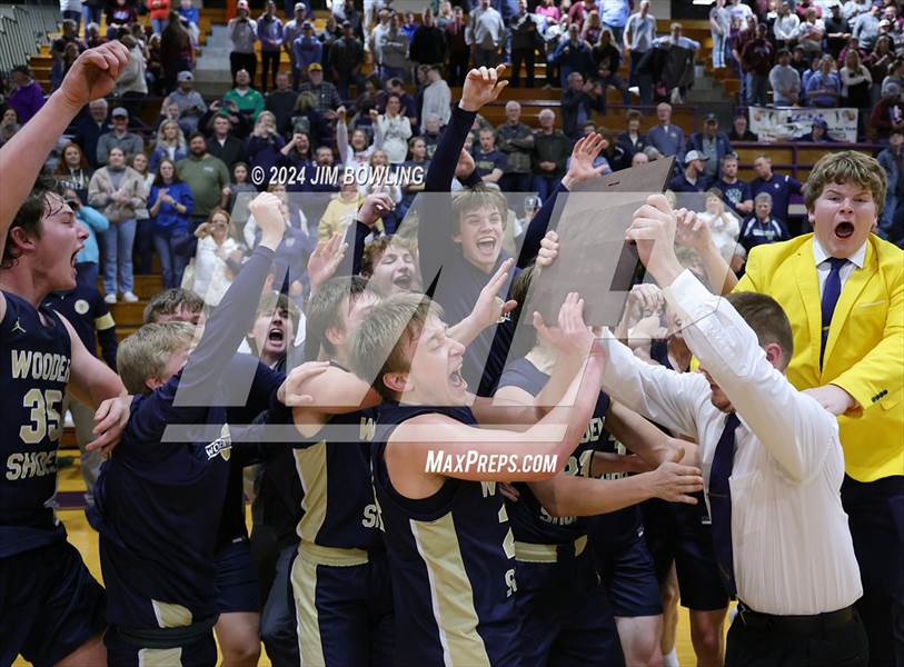 Photo 1 in the Teutopolis vs St Joseph-Ogden (IHSA 2A Sectional Final ...