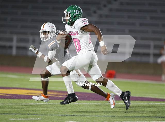Photo 1 in the W.T. White vs Bryan Adams Photo Gallery (72 Photos)