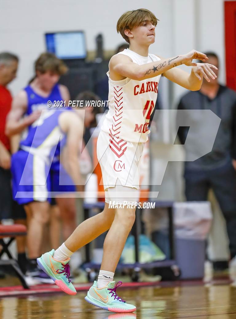 Photo 18 in the Sarasota Christian @ Cardinal Mooney Photo Gallery (179 ...