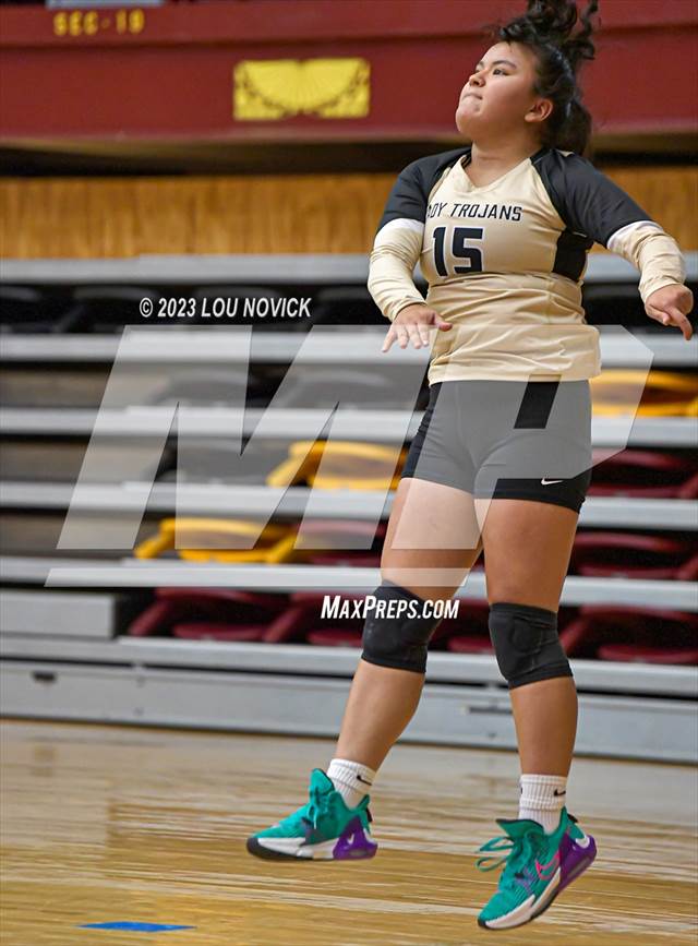 Photo 4 in the Mesa Vista @ Pojoaque Valley (Pink-Out Tournament) Photo ...