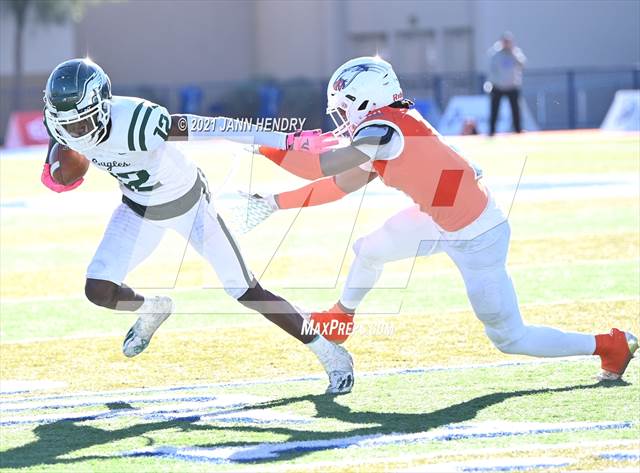 Photo 30 in the Graham-Kapowsin vs. Collins Hill (Geico Bowl) Photo ...