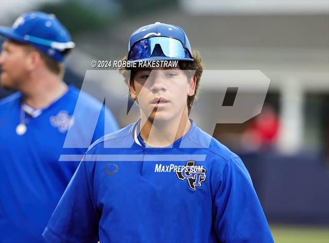 Photo 39 in the Tatum vs. Gunter (UIL 3A Regional Semifinal Playoff ...