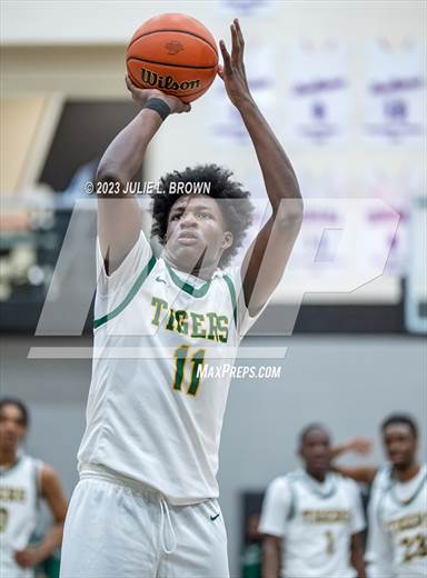 dezmon briscoe stats