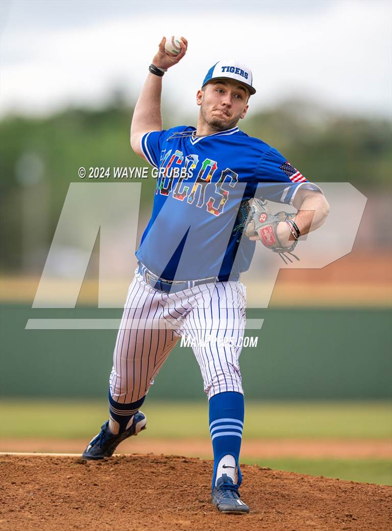 Photo 1 in the Harts Bluff @ Linden-Kildare Photo Gallery (203 Photos)