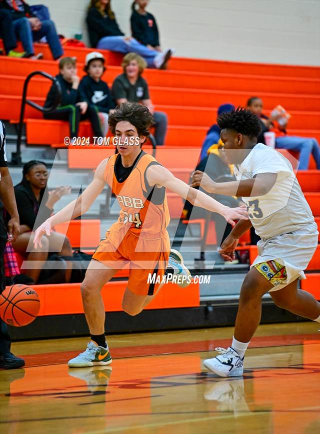 Photo 18 in the JV: Lafayette @ Tabb Photo Gallery (100 Photos)