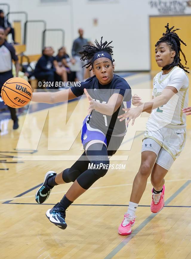 Photo 5 in the Grayson vs. IMG Academy (MLK Day Classic) Photo Gallery ...