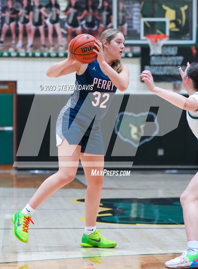 Photo 64 in the Perry @ Basha Photo Gallery (189 Photos)