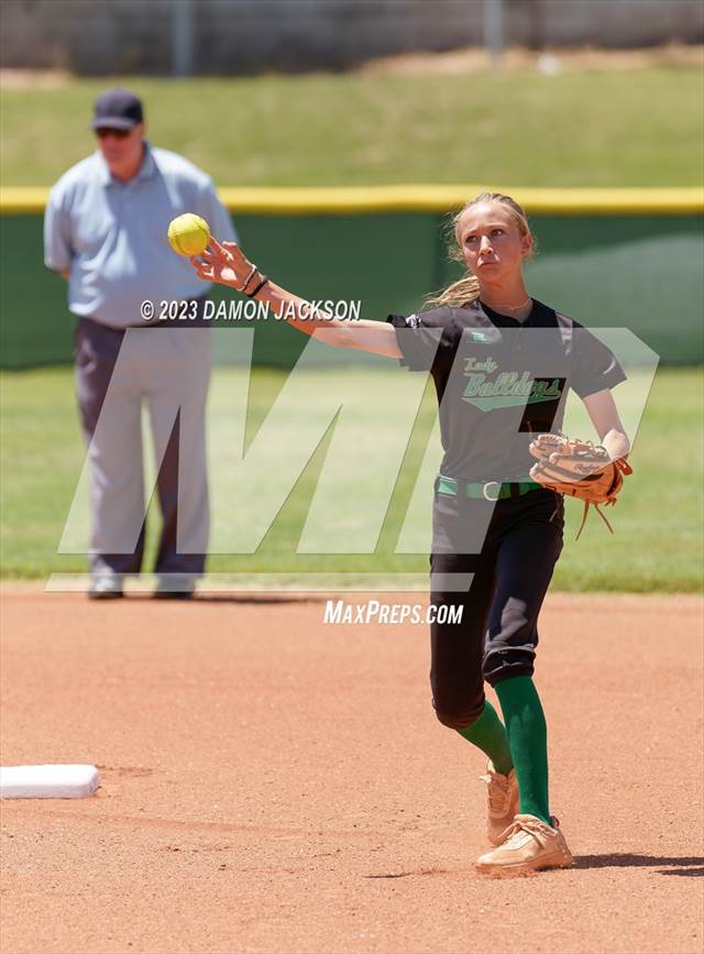 Photo 1 in the Virgin Valley vs Lowry (NIAA 3A Winner Semifinal) Photo ...