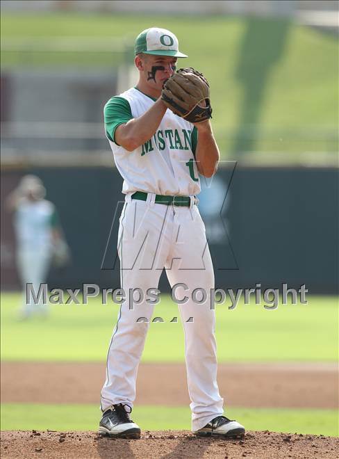 Photo 12 in the Blue Ridge vs. Overton (UIL 1A State Semifinal) Photo ...