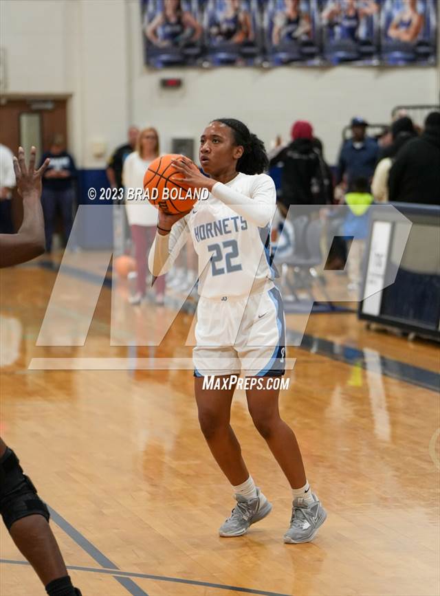 Photo 3 in the Theodore @ Baker Photo Gallery (37 Photos)