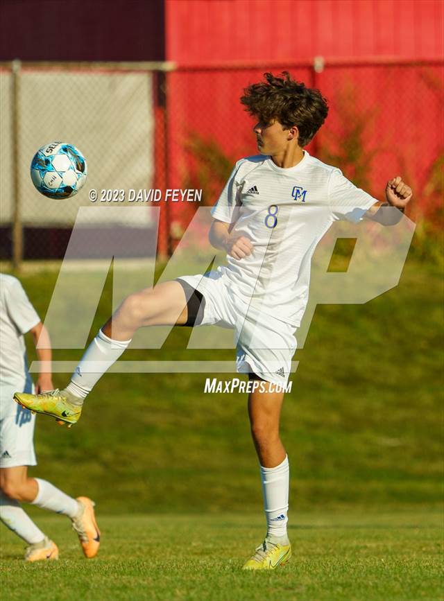 Photo 21 in the SWCHA Saints @ Catholic Memorial Photo Gallery (26 Photos)