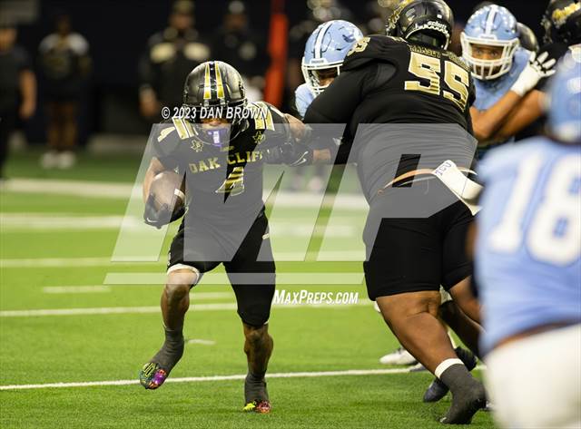 Photo 54 in the Emerson vs. South Oak Cliff (UIL 5A D2 Semifinals ...