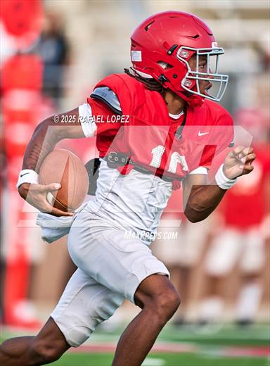 Photo 41 in the North Shore (Inter-squad Scrimmage) Photo Gallery (76 ...