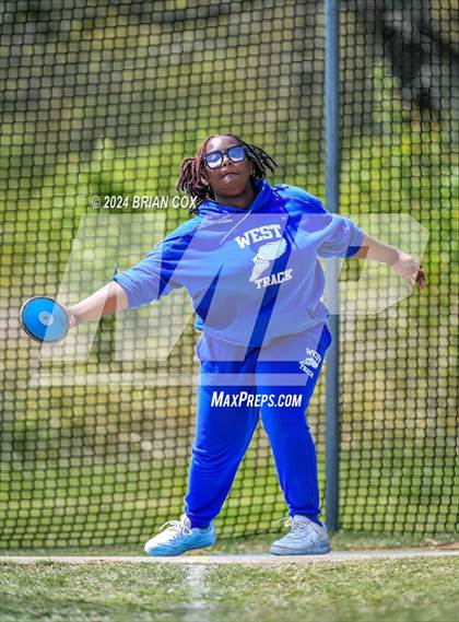 Fr: AAA 5A East Conference Meet (Discus) Thumbnails