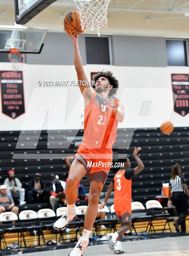 Photo 3 in the University @ Seminole Photo Gallery (119 Photos)