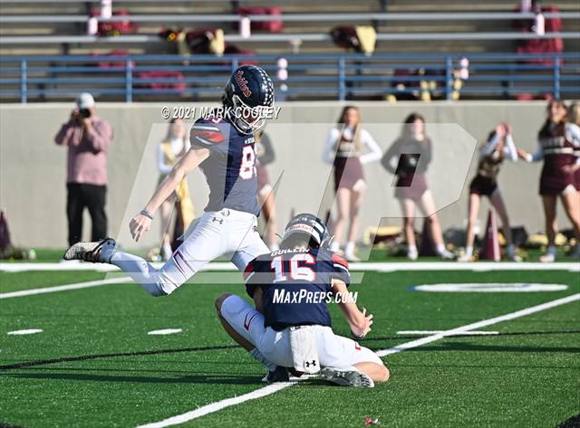 Photo 10 in the Ryan vs. Magnolia West (UIL 5A D1 Area Playoff) Photo ...