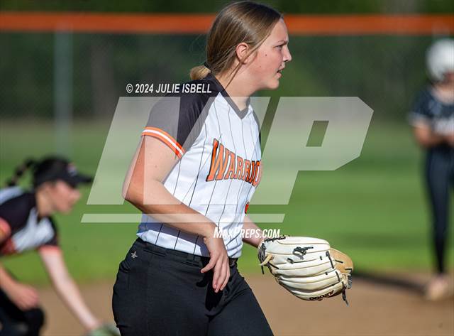 Photo 1 in the Anahuac vs Warren Photo Gallery (37 Photos)