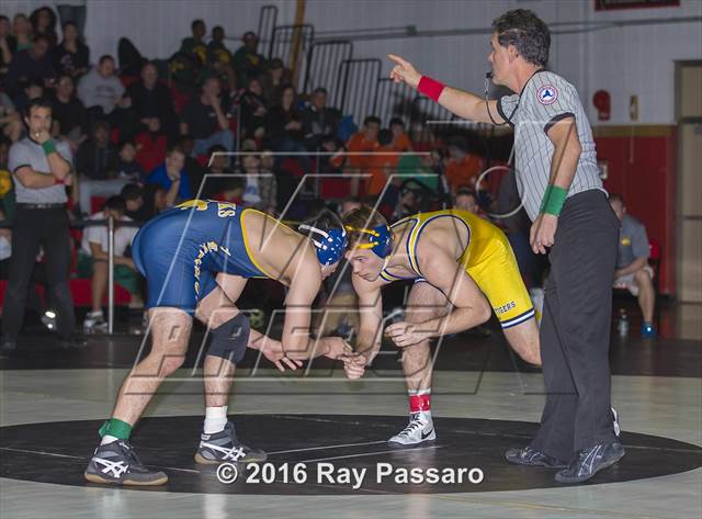 Photo 1 in the Syosset “Battle for the Belt” - Finals Photo Gallery ...