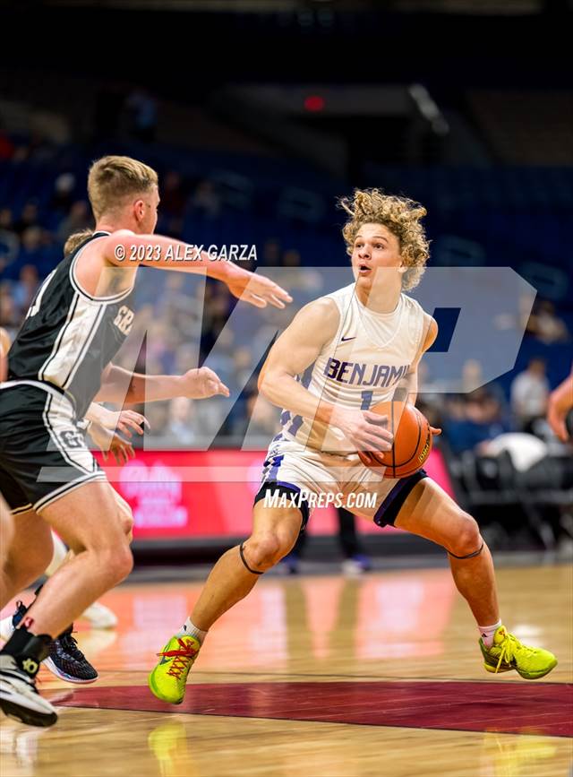Photo 8 in the Benjamin vs Graford (UIL 1A Basketball Semifinal) Photo ...