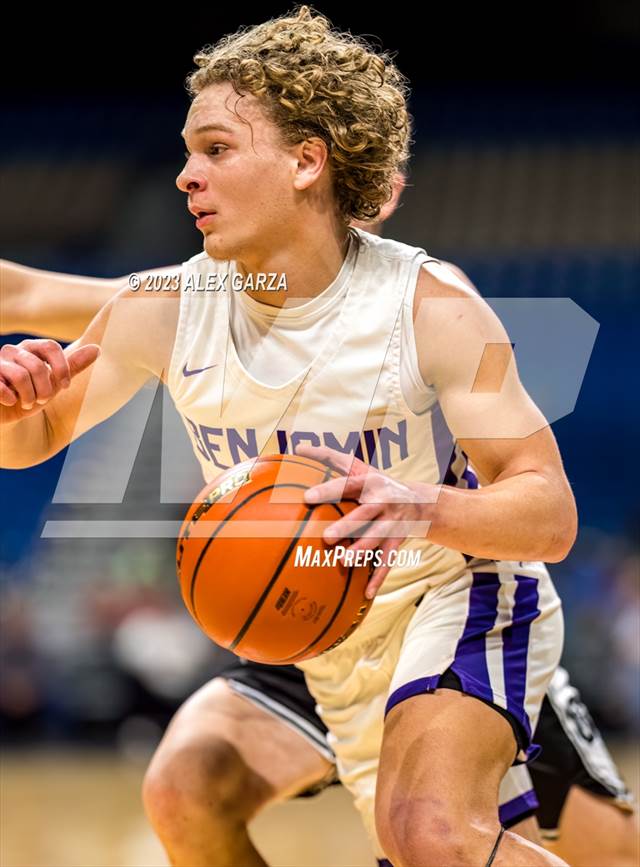Photo 27 in the Benjamin vs Graford (UIL 1A Basketball Semifinal) Photo ...