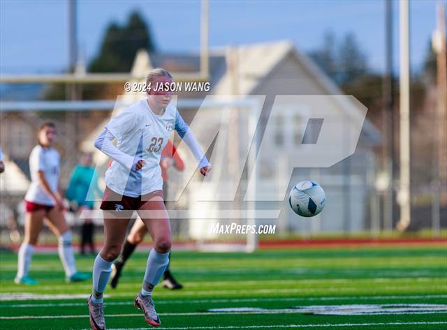 Photo 11 in the Mt. Spokane @ Seattle Prep (WIAA 3A Semifinal) Photo ...