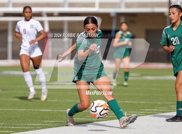 Photo 25 in the Red Oak @ Longview (UIL 5A Area Playoff) Photo Gallery ...