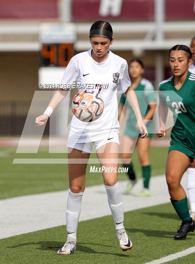Photo 17 in the Red Oak @ Longview (UIL 5A Area Playoff) Photo Gallery ...