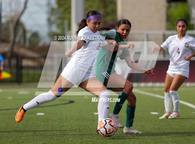 Photo 41 in the Red Oak @ Longview (UIL 5A Area Playoff) Photo Gallery ...