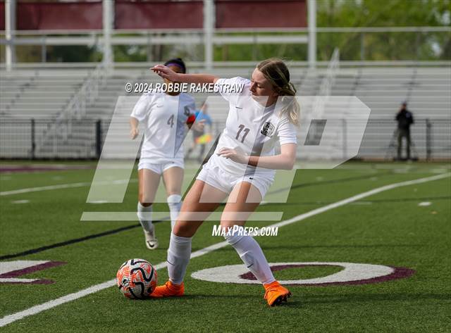 Photo 19 in the Red Oak @ Longview (UIL 5A Area Playoff) Photo Gallery ...