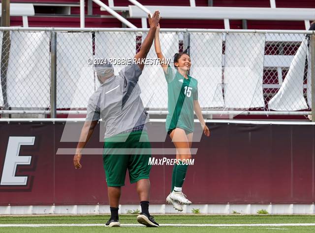 Photo 2 in the Red Oak @ Longview (UIL 5A Area Playoff) Photo Gallery ...