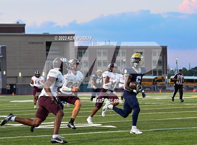 Photo 1 in the Waller vs Klein Collins Photo Gallery (81 Photos)