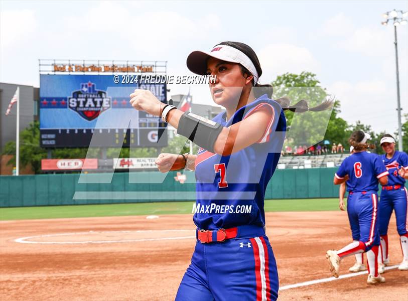 Photo 41 in the Weslaco vs. Midway (UIL 6A Softball Final) Photo ...